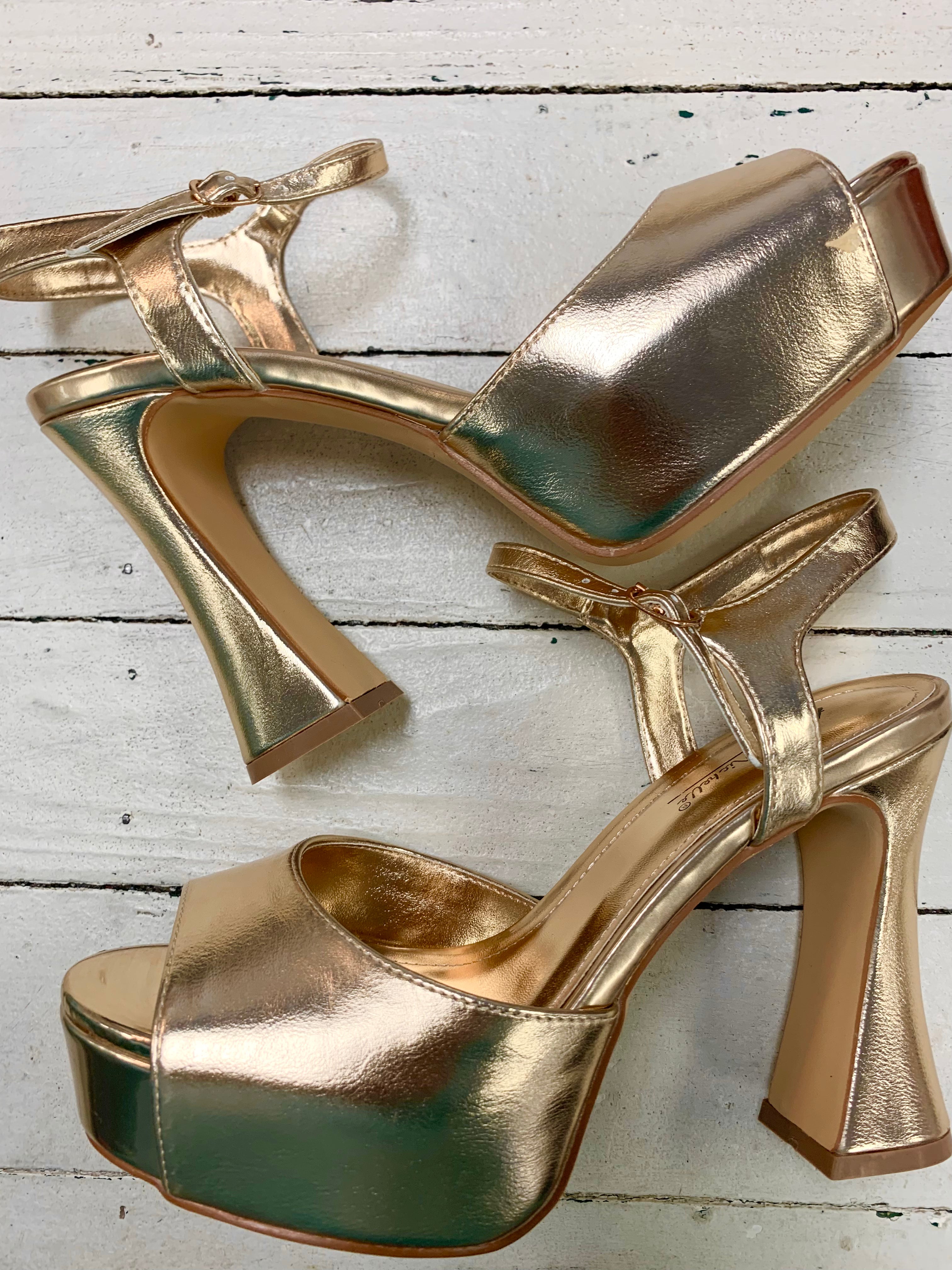 Gold Platform Pumps
